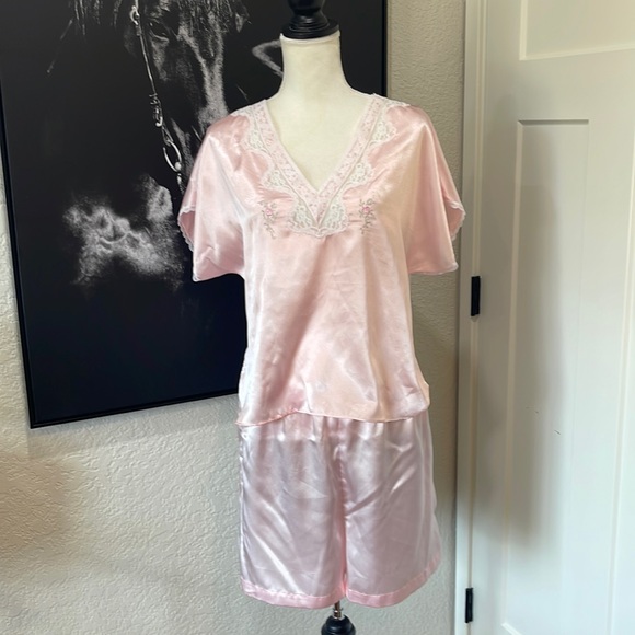Intimates & Sleepwear | Vintage Pink Satin Pj Set | Poshmark